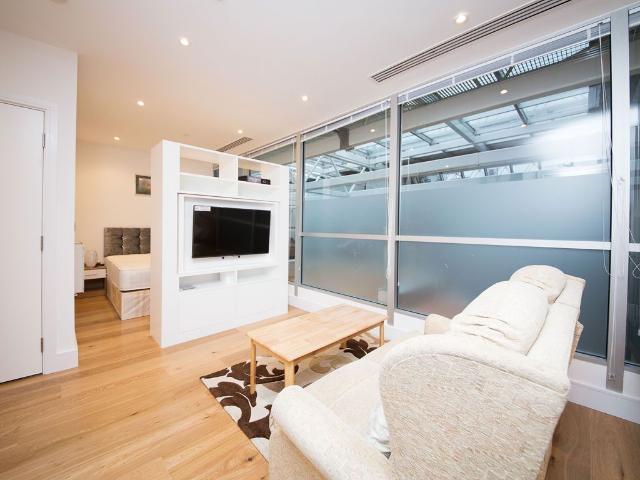 Trinity Square, Hounslow TW3, Studio to rent, £1,250 pcm | PrimeLocation