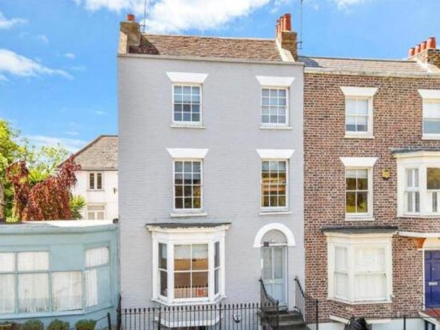 Trinity Square, Margate, 4 Bedroom Town