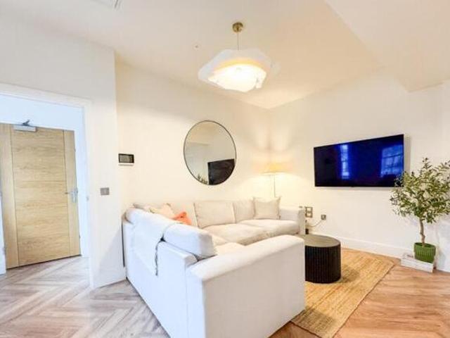 Trinity View, High Street, 1 Bedroom Apartment