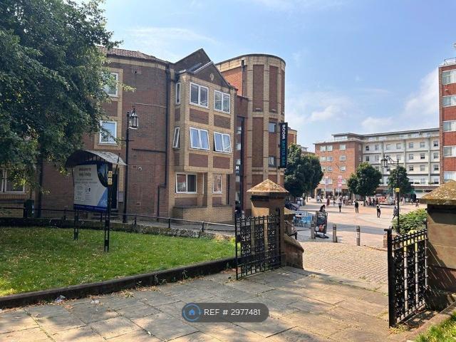Trinity Walk, Coventry CV1, 1 bed flat to rent, £925 pcm | PrimeLocation