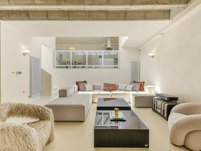Trinity Walk, South Hampstead NW3, 2 bed flat to rent, £12,000 pcm | PrimeLocation