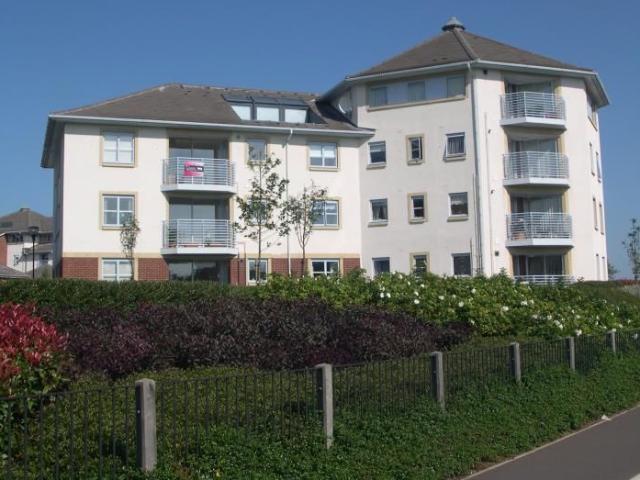 Trinity Way, Minehead TA24, 3 bed flat to rent, £950 pcm | PrimeLocation