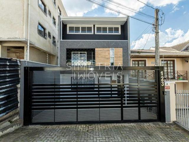 Triplex MOBILIADO com 227 m² proximo ao Parque Tingui