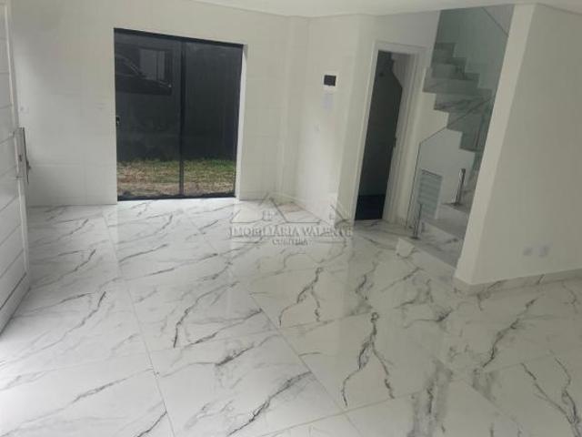 Triplex Moderno de condomínio com Terraço e 3 Quar