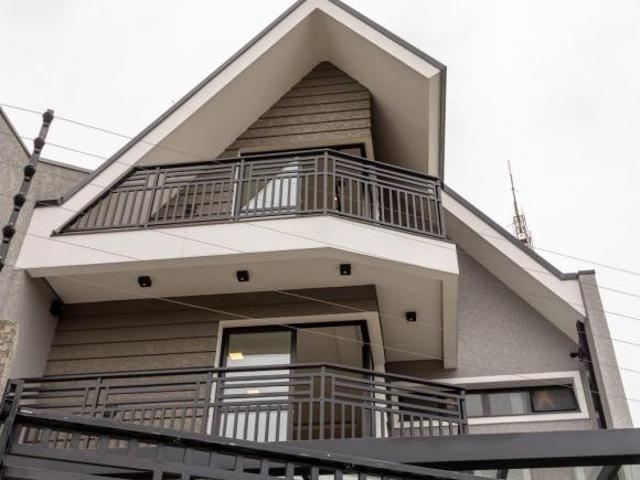 Triplex moderno no vista alegre com 3 dormitórios e suíte