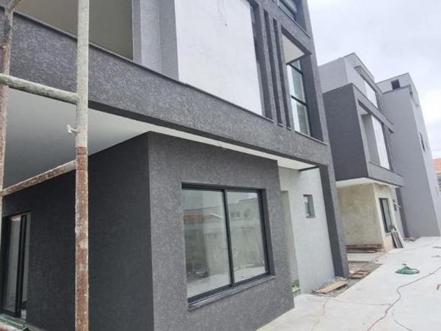 Triplex NÃO geminado no Boqueirão