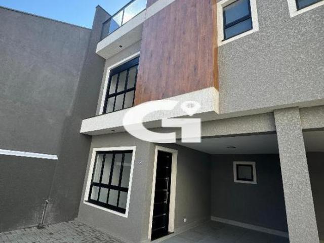 Triplex no bairro Jardim das Américas com 3 suítes e escritório