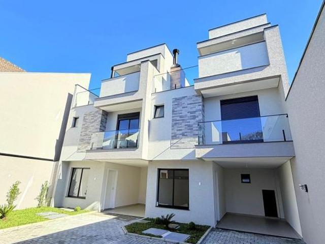 Triplex no Capão da Imbuia Novinho com Habite se