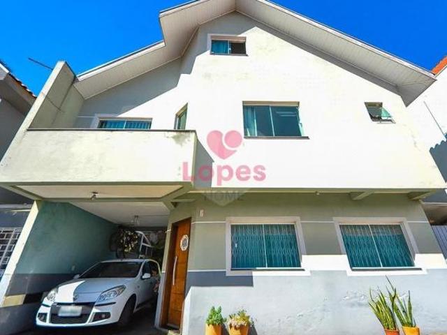 Triplex no Condomínio Residencial Colina das Oliveiras