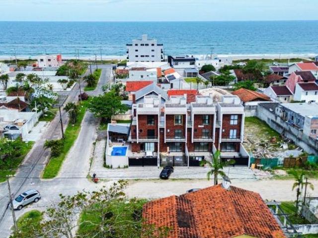 TRIPLEX NO CONDOMÍNIO RESIDENCIAL TERRACES YPACARAÍ REF.:633