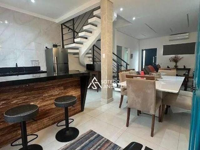 Triplex a 50m da praia no Massaguaçu