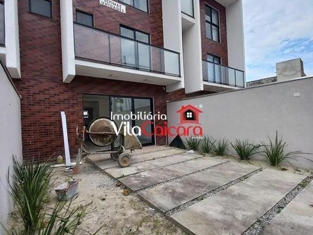 Triplex a uma quadra do mar em Matinhos PR