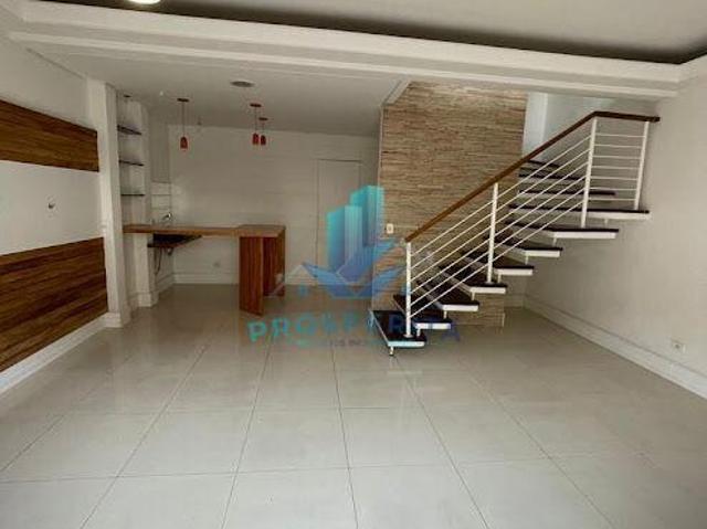 TRIPLEX À VENDA 149 m² Green Village Cotia/SP