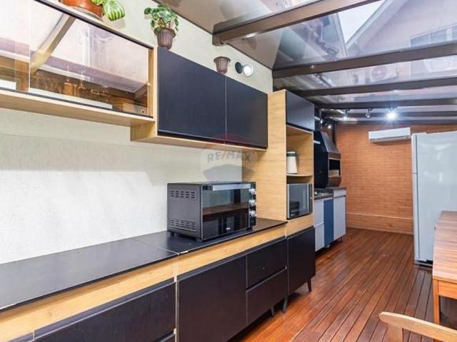 Triplex à venda com 102m² por R$ 849.000,00 no Bairro Santa Cândida em Curitiba/PR