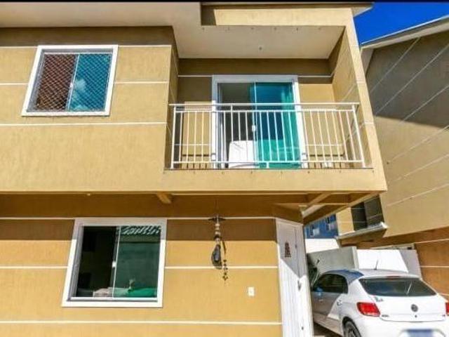 Triplex à venda com 3 quartos e suite no bairro Fazendinha