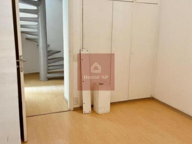 Triplex a venda em Moema, próximo ao shopping