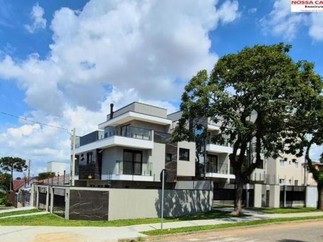TRIPLEX A VENDA NO BAIRRO ÁGUA VERDE, PRÓXIMO A DI FRANGO E MERCADO ASSAÍ