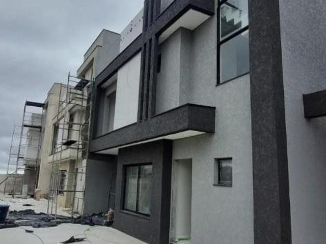 TRIPLEX A VENDA NO HAUER