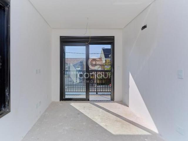 Triplex à venda no Xaxim 193m² Ensolarado e co