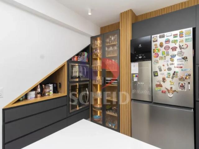 Triplex à Venda na Vila Olímpia com 250m², 2 Dormitórios, 1 Suíte, 2 vagas
