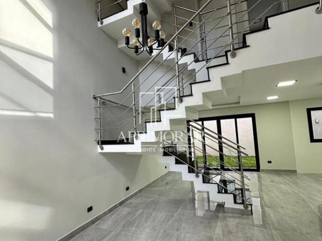 Triplex Alto Padrão no Condomínio Green Gold – São José dos Pinhais/PR