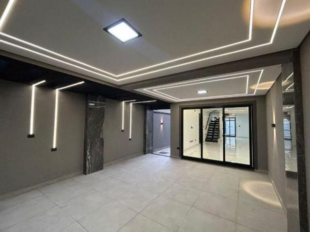 Triplex Alto Padrão com 4 Suítes no Boqueirão – Praia Grande/SP