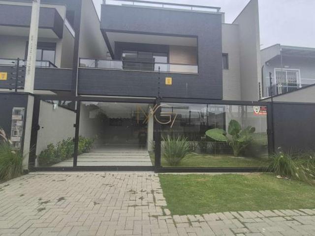 Triplex Alto Padrão em São Pedro, São José dos Pinhais/PR