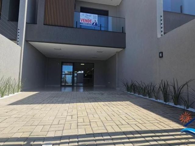 Triplex Baln. Betaras Frente Mar mobiliado 4 quartos / 2 suítes e piscina