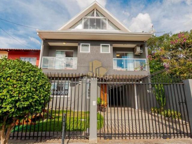 Triplex com 5 dormitórios à venda, 203 m² por R$ 1