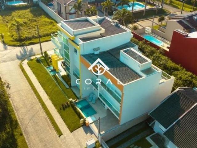Triplex com 6 suítes no Atami Sul