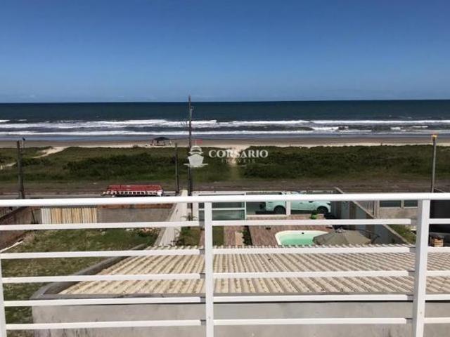 Triplex com 02 suítes vista mar em Matinhos