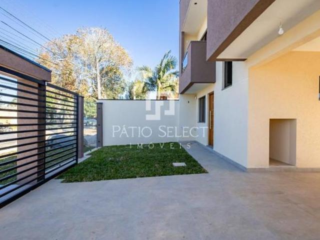 Triplex com 143.97 m², 3 quartos sendo 1 suíte à venda no bairro Santa Felicidade