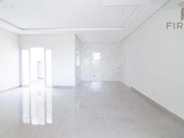 Triplex com terraço no Capão Raso