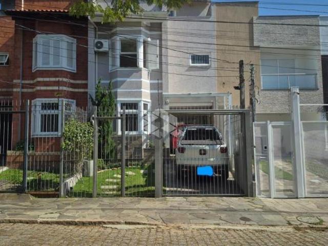 TRIPLEX COM TRÊS QUARTOS NO JARDIM ITU !
