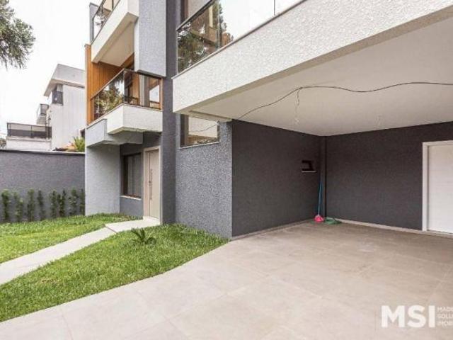 Triplex com Jacuzzi e 3 suítes à venda