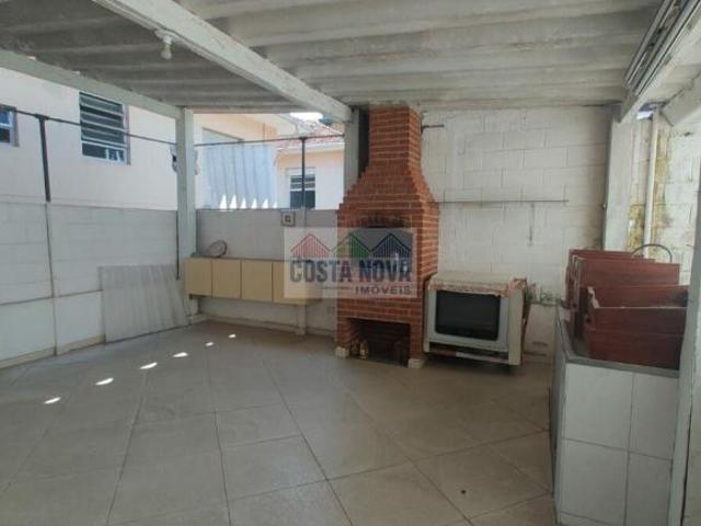 TRÍPLEX COMERCIAL E RESIDENCIAL de 700m², no EMBARÉ, EXCELENTE OPORTUNIDADE