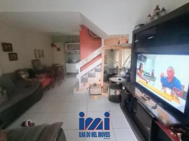Tríplex condomínio Balneário Costa Azul Matinhos