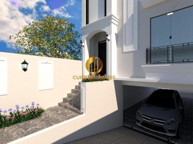 Tríplex de Alto Padrão com 4 Quartos e Garagem para 3 Carros