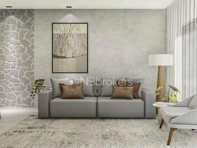 TRIPLEX DE ALTO PADRÃO COM 3 QUARTOS, 2 VAGAS E TERRAÇO!