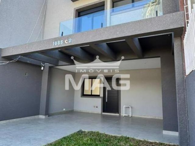 Triplex de esquina próximo ao Parque Atuba