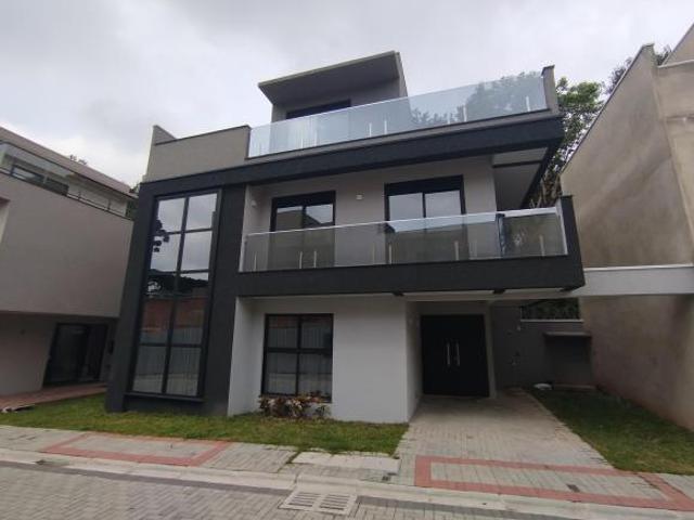 Triplex decorado em condominio Santa Felicidade aceita menor valor ou veículo