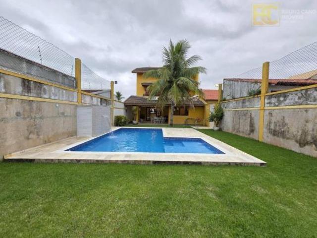 Triplex dois terrenos com 3 Suítes e Área Gourmet a 150m da Praia em Peruíbe