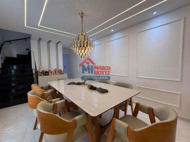 Triplex exclusivo na Guilhermina, porteira fechada, pronto para morar