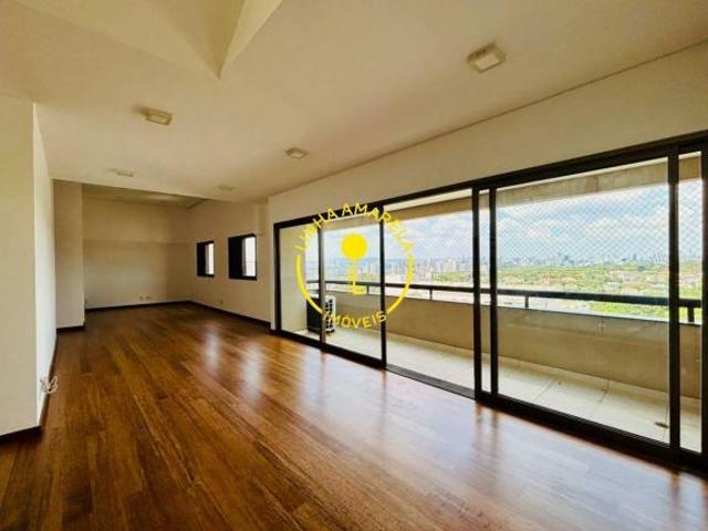 Triplex Exclusivo no Jardim Guedala, Venda ou Locação