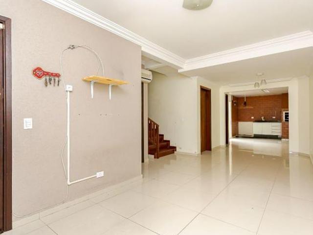 Triplex em condomínio, 4 qtos, 170 m², Jardim das Américas