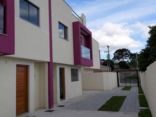 Triplex em condominio com terraco, 4 vagas de garagem no Uberaba