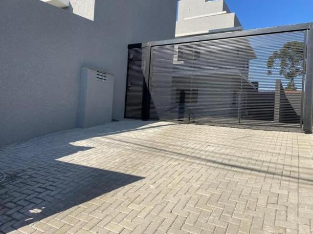 Triplex Guabirotuba a 200 metros da Salgado Filho Ultimas unidades