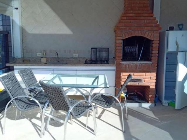 Triplex Guarujá 3 dorm, piscina e lazer 2 vagas