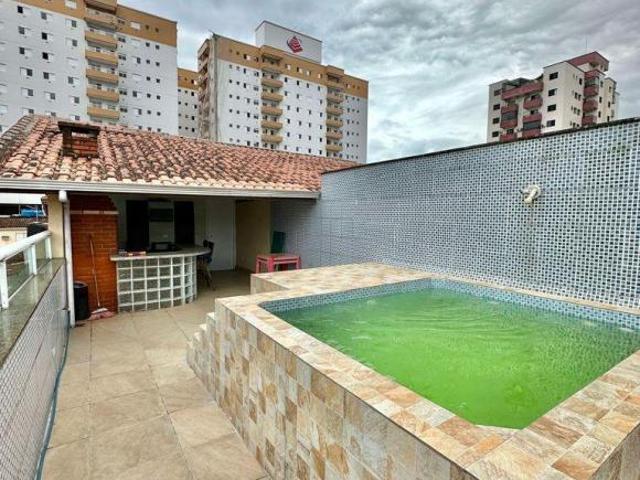 Triplex Geminado com piscina a venda no Boqueirão 3 dormitórios e mobiliado!