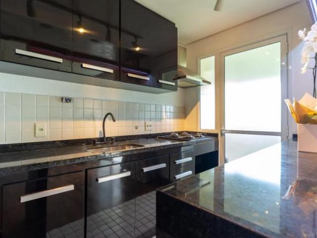Triplex para venda com 1 quarto, sendo 1 suíte, 101m²
